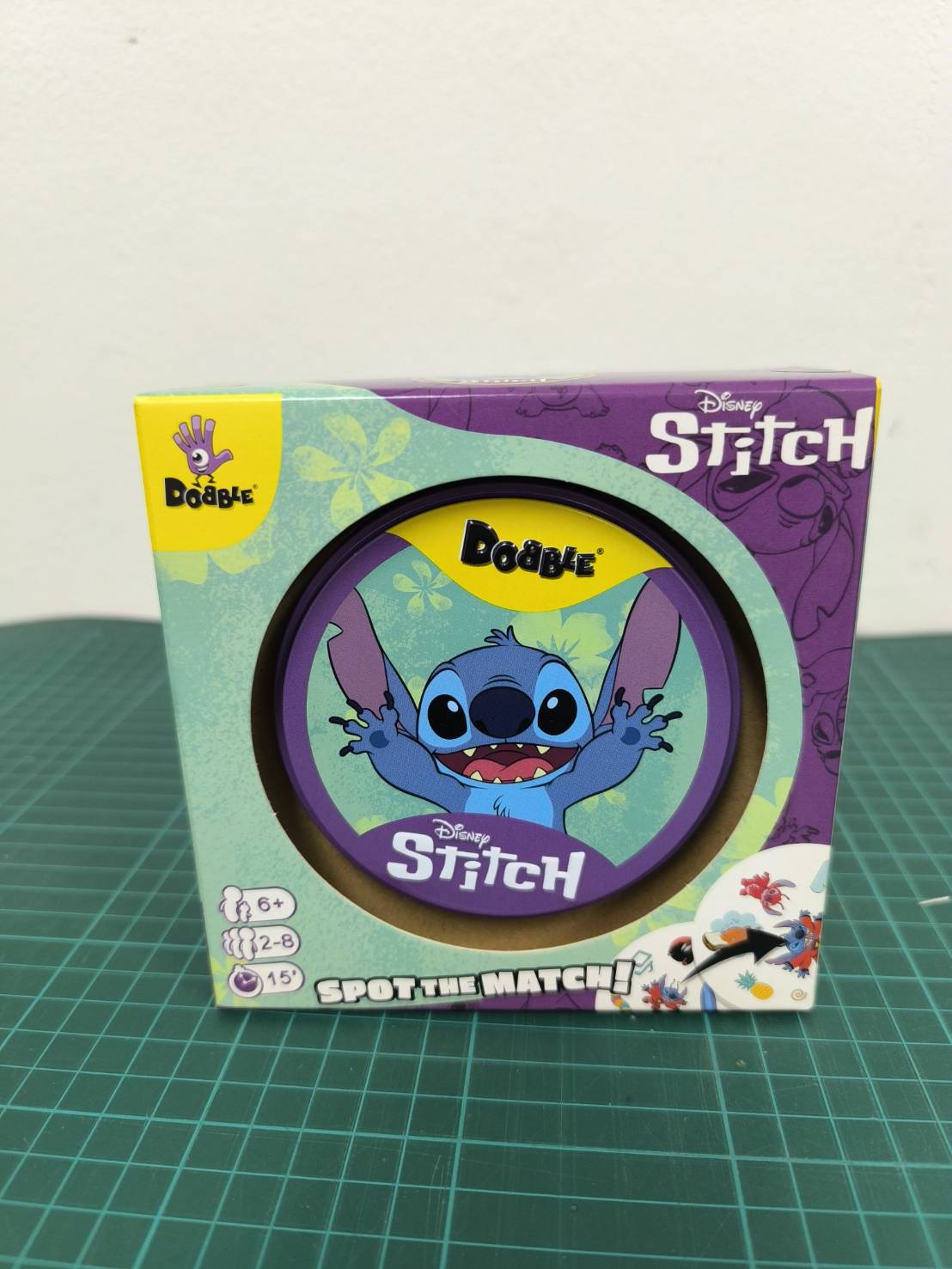 DOBBLE LILO AND STITCH ECO SLEEVE EN – Tower Tactic Games